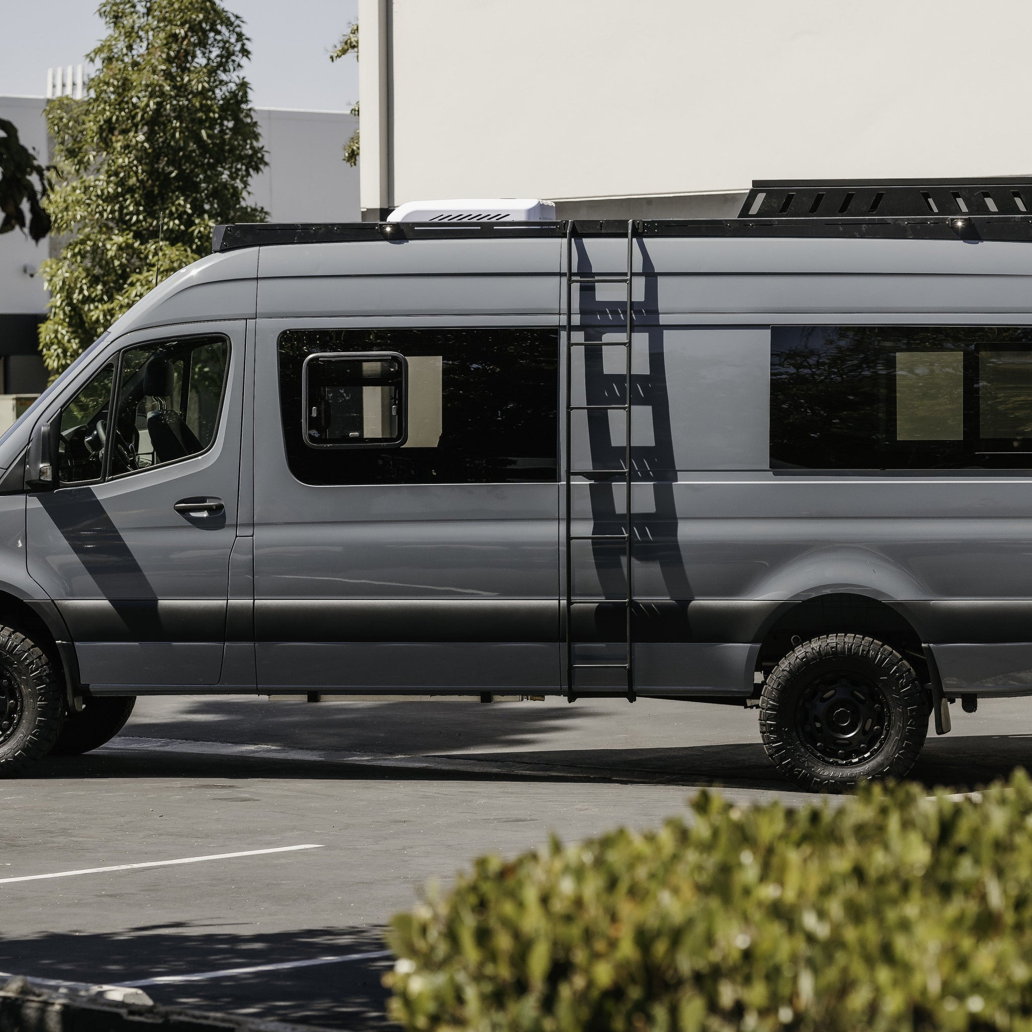 HighSide Ladder – Curved Ladder for Sprinter Roof Access – Light Travelers